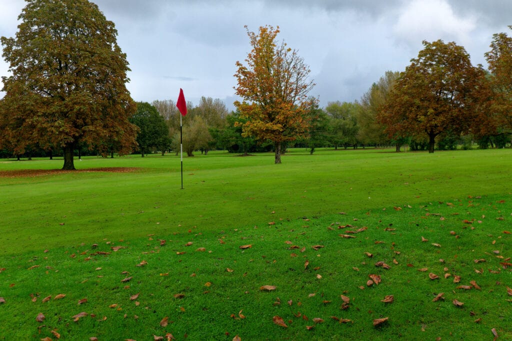Golf - Springhead Park